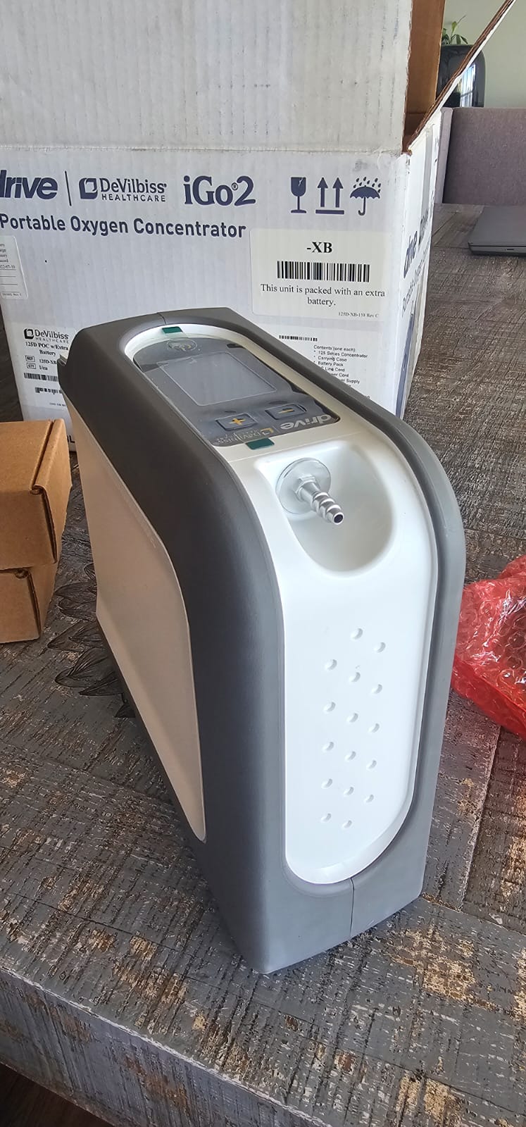 DeVilbiss iGo2 Portable Oxygen Concentrator - Medical Humana